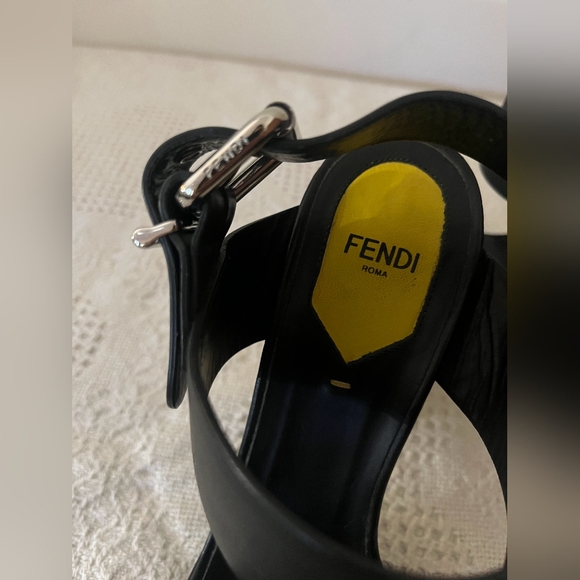 Fendi Roma | Shoes | Fendi Roma Chunky Black And Gold High Heel Shoes ...